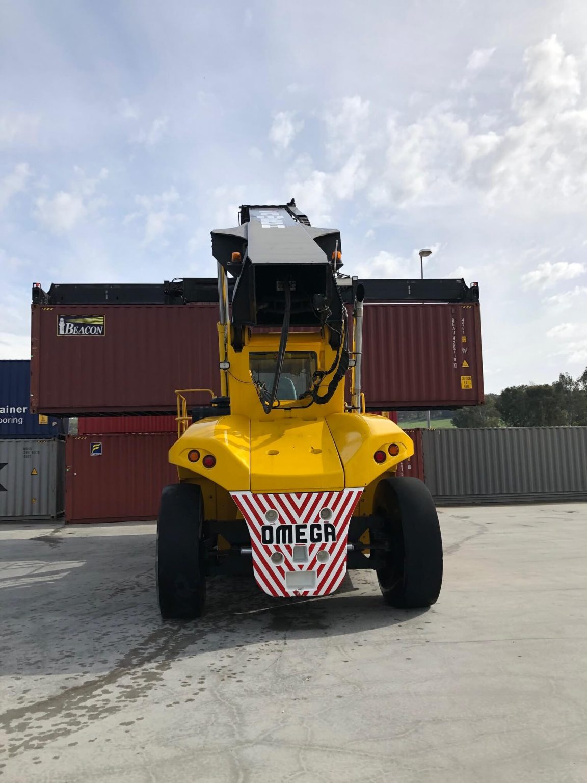 2009 Omega Reach RS65 Reach Stacker - Lift Equipt